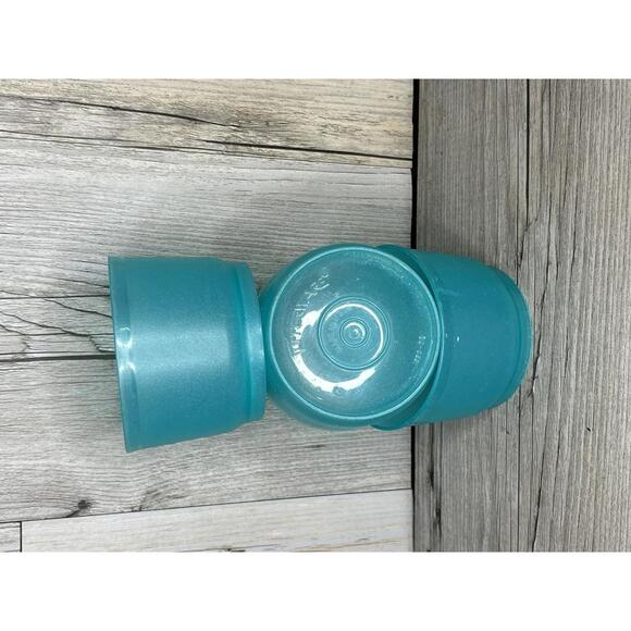 Tupperware | Other | Vintage Tupperware Turquoise Measuring Cups Set Of ...